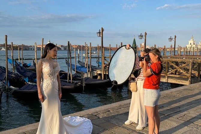 2 Hour Athens Styled Photoshoot with professional photographer - FAQs