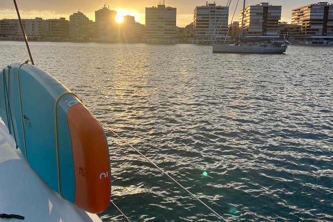 2 Hour Catamaran Boat Tour - Meeting and Pickup