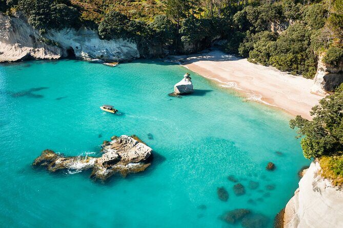 2 Hour Cathedral Cove and Volcanic Coast Cruise with Shade Canopy - FAQ