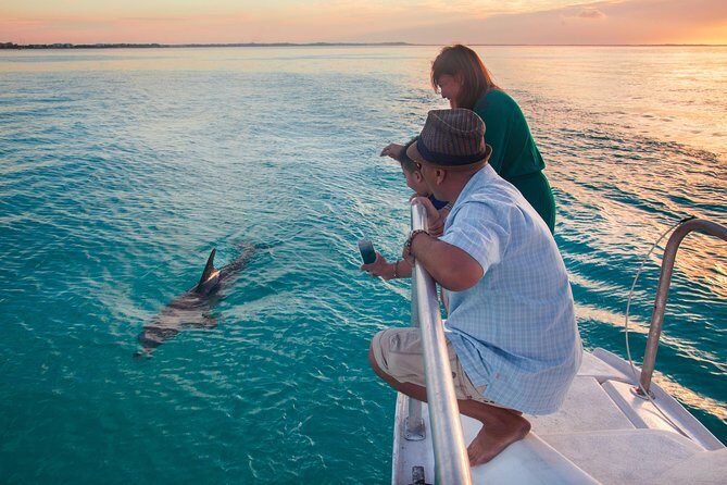 2 Hour Champagne Sunset Cruise from Grace Bay, Providenciales (Adult Only) - Why This Sunset Cruise Stands Out