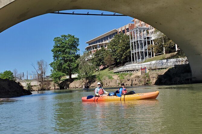 2-Hour Downtown Houston Skyline Paddleboard and Kayak Rentals - Introduction