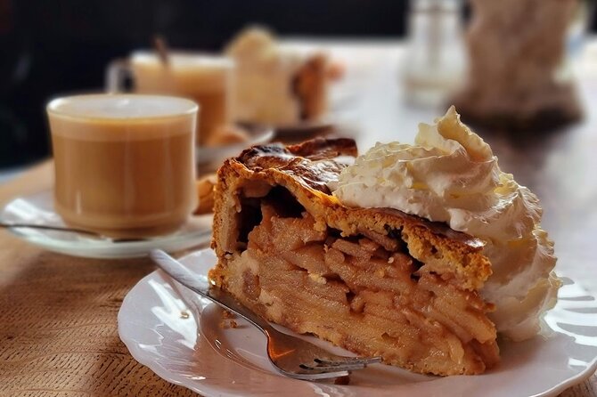 2 hour food tasting Tour in Amsterdam Group Tour - Key Points