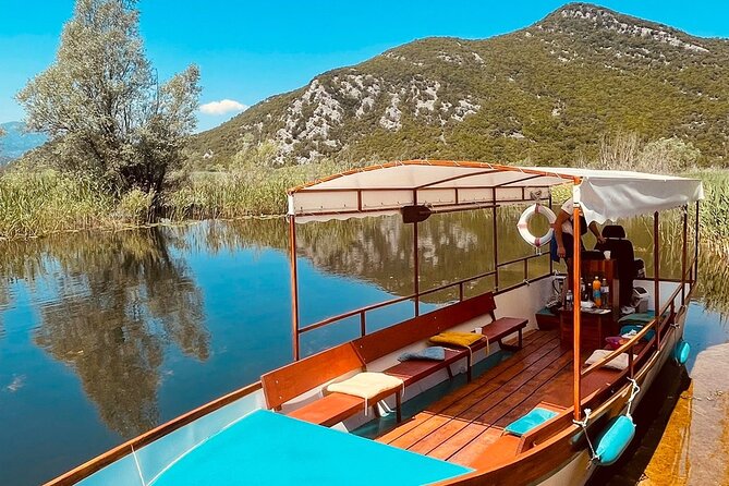 2 Hour Group Boat Trip in Skadar Lake - Experience Highlights