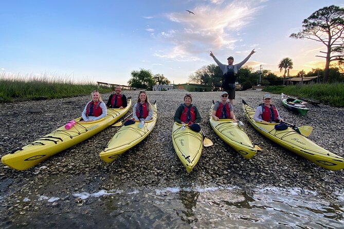 2-Hour Guided Kayak Eco Tour in Charleston - Detailed Breakdown of the Itinerary