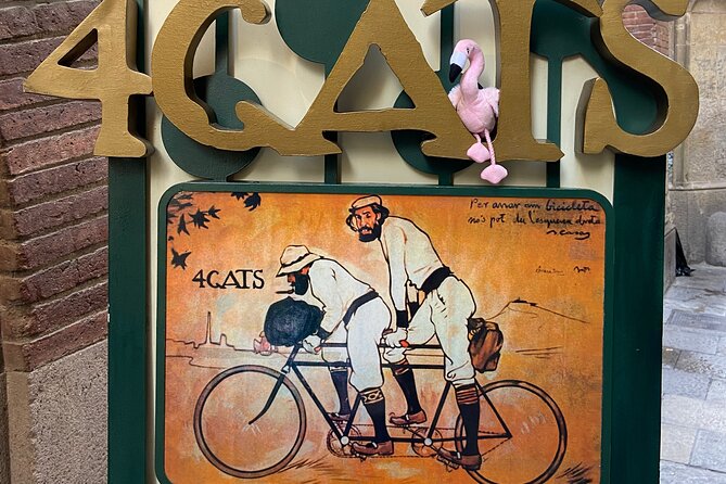 2-Hour Guided Walking Tour in Barcelona - Highlights of the Gothic Quarter and Beyond