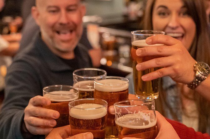 2 Hour Historic Pub Crawl in Boston - Authenticity and Social Atmosphere