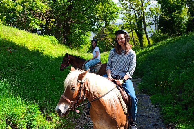 2 hour horseback ride for experts in Valgraziosa (Pisa) - Authentic Experiences and Authenticity