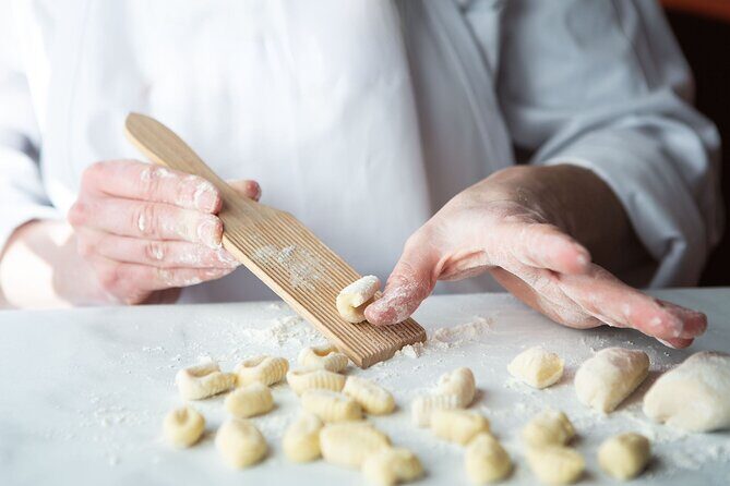 2 Hour Italian Pasta Cooking Class in Las Vegas - Who Should Consider This Experience?