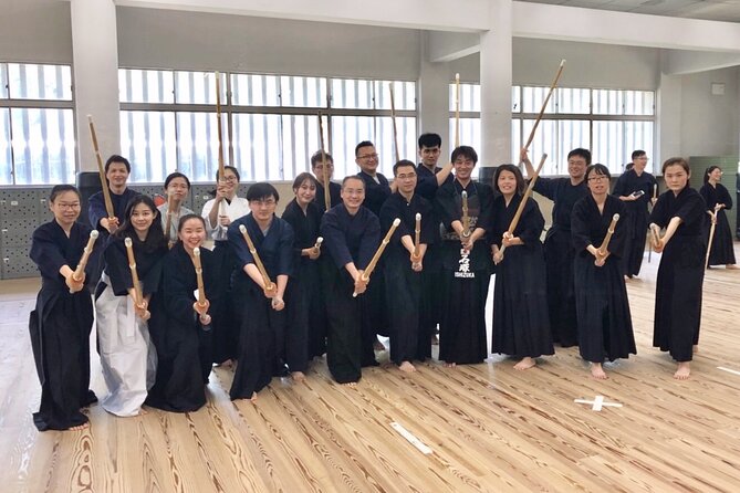 2-Hour Kendo Experience With English Instructor in Osaka Japan - Kendo History and Etiquette