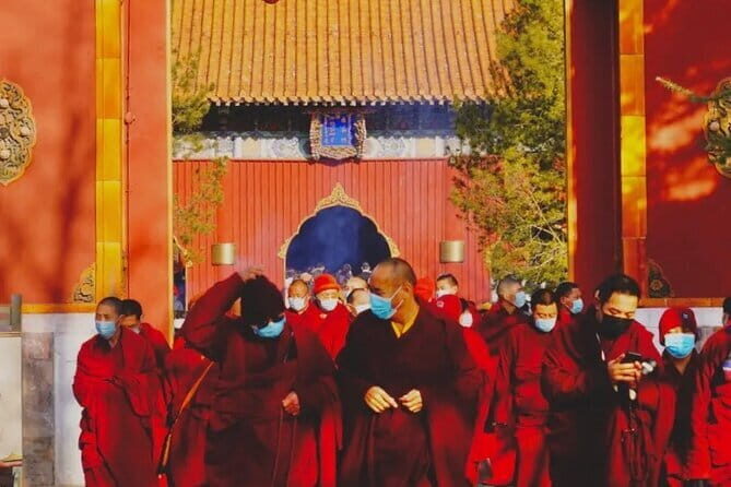 2-Hour Lama Temple and Confucius Temple Guided Walking Tour - Exploring the Key Stops: What’s in Store