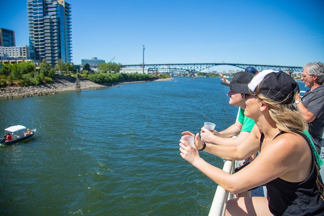 2-hour Lunch Cruise on Willamette River - Accessibility and Recommendations
