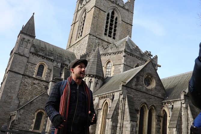 2-Hour Macabre Dublin Walking Tour - Tour Logistics