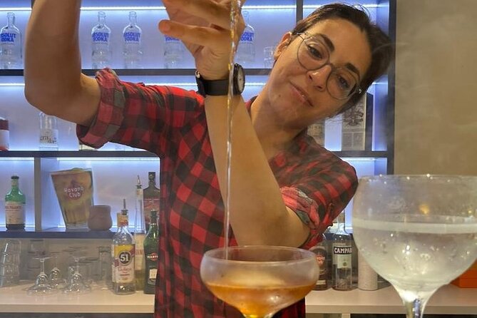 2-Hour Mixology Lesson with Professional Bartender in Milan - Introduction