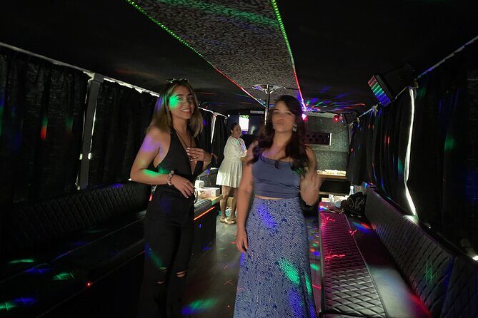 2-hour Party Bus Traveling to Miami Downtown, Brickell and Little Havana - A Detailed Look at the Miami Party Bus Experience