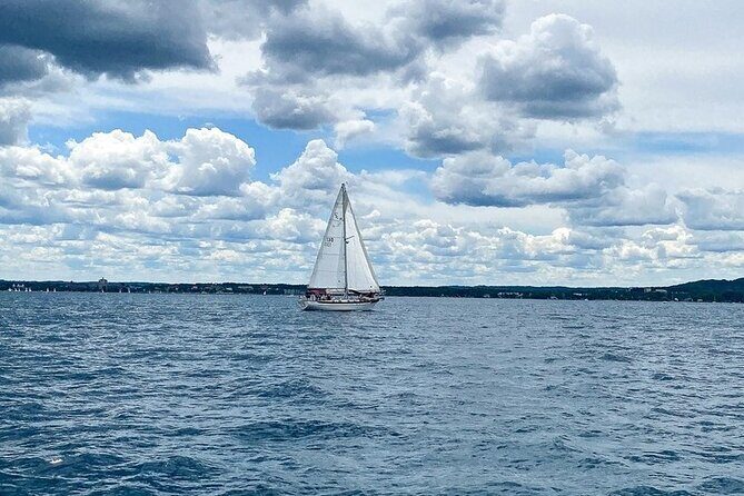 2 Hour Private Afternoon Cruise Aboard Scout - Explore Traverse City’s Coastline with a Private 2-Hour Cruise on Scout
