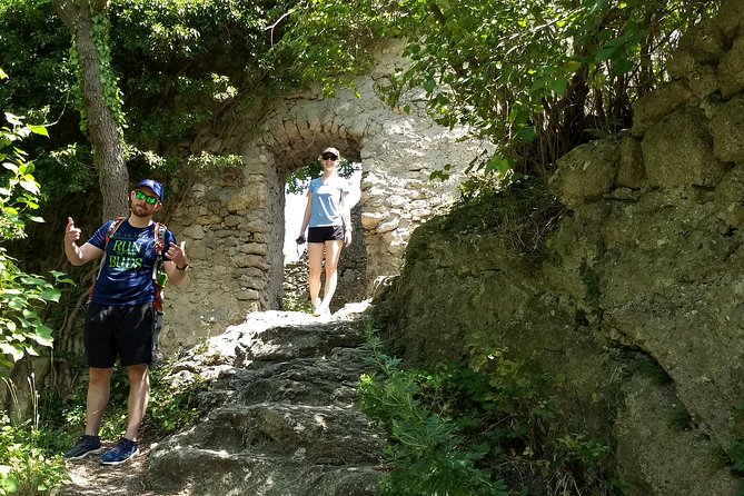 2-Hour Private Hiking Tour Helenental Castles Hike from Vienna - The Kings Cave and Additional Natural Highlights