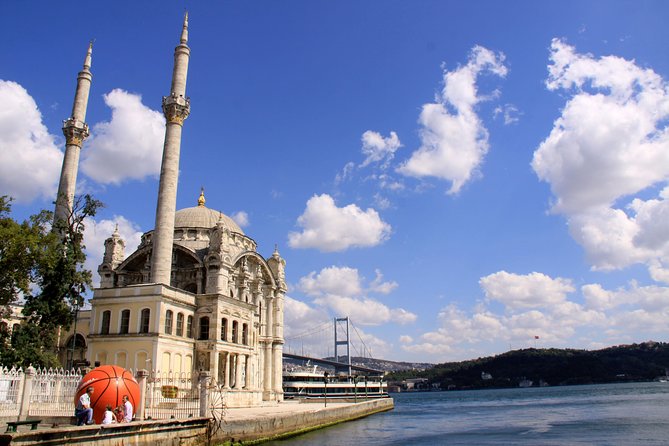2-Hour Private Luxury Yacht Cruise on Bosphorus with Transfers - Why This Tour Offers Value