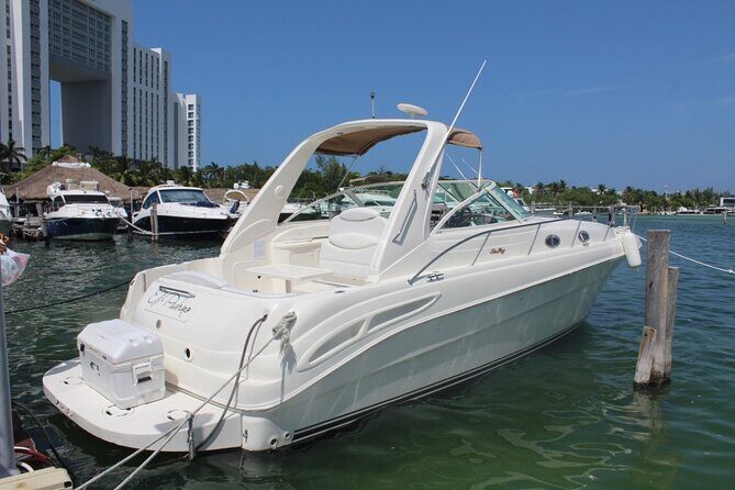 2-hour Private Sunset Cruise on a luxury yacht in Cancun Bay 25P18 - Who Should Consider Other Options?