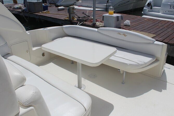 2-hour Private Sunset Cruise on a luxury yacht in Cancun Bay 25P18 - FAQ