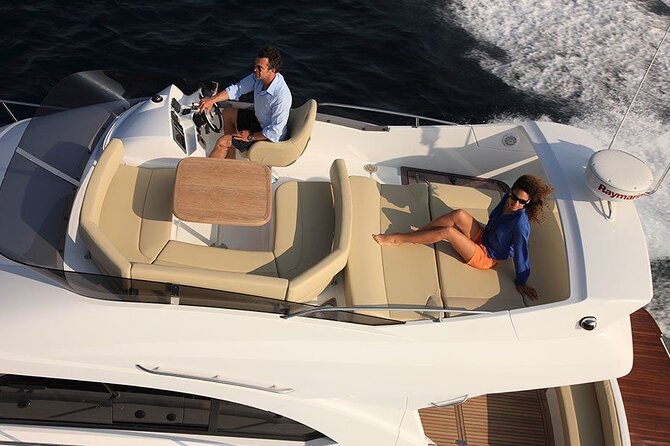 2 Hour Private Sunset Cruise on Luxury Motor Boat with Drinks - Who Should Consider This Experience?
