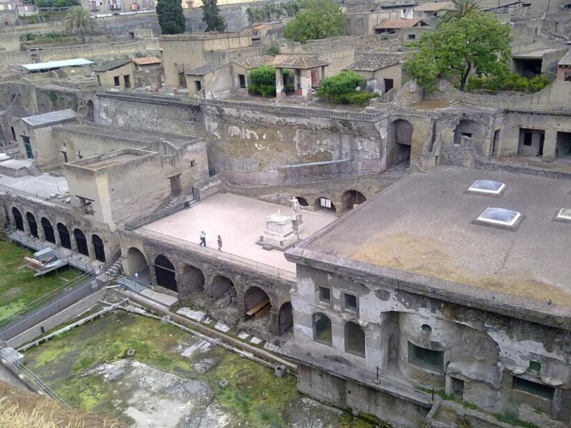 2-Hour Private Tour of the Ruins of Herculaneum - Exploring the Ruins of Herculaneum: A Deep Dive