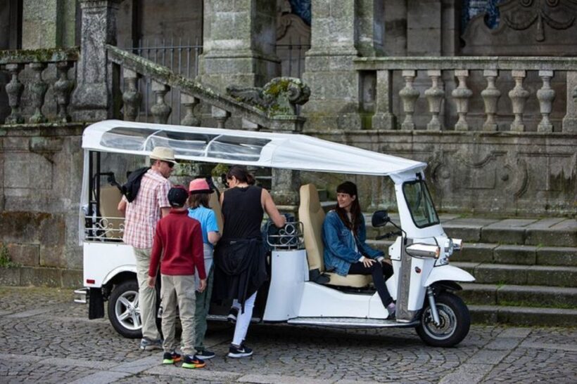 2 Hour Private Tuktuk Tour in Porto to Monastery and Cellars - Why You Might Love This Tour