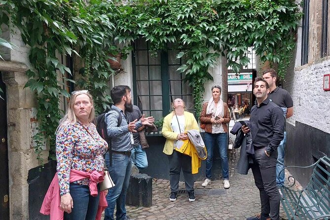 2-Hour Private Walking Tour in Antwerp - Authenticity and Review Highlights
