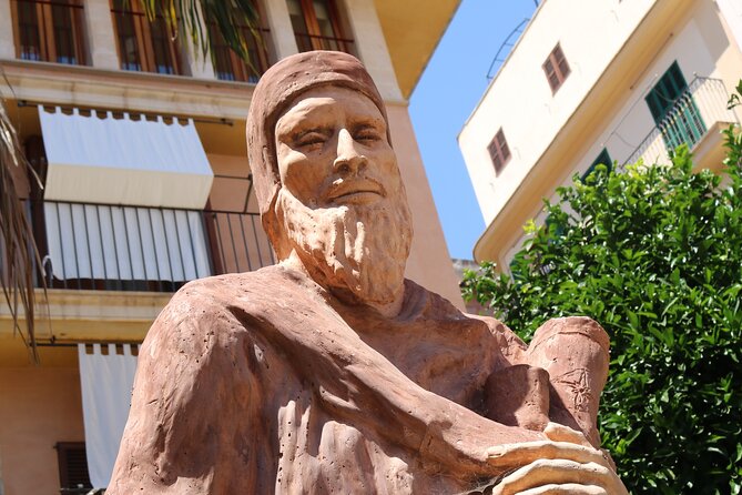 2-Hour Private Walking Tour Through Palma's Jewish Quarter - Accessibility and Inclusions