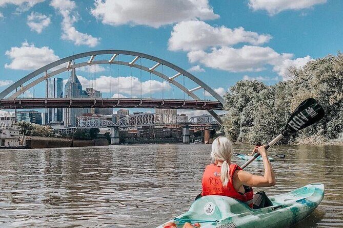 2 Hour River Scavenger Hunt in Downtown Nashville - Key Points