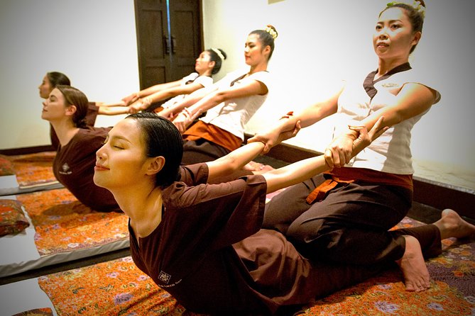 2 hour Siam Massage with Thai and Foot Massage at Fah Lanna Spa - An Authentic Thai Spa Experience in Chiang Mai