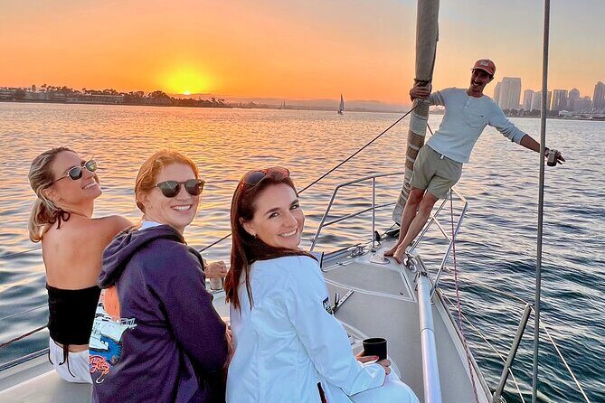 2-Hour Sunset Sailing on San Diego Bay - A Detailed Look at the Sunset Sailing Experience in San Diego