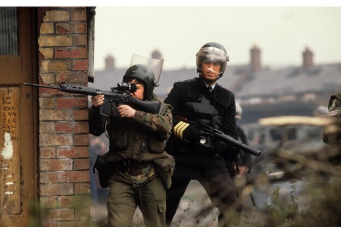 2 Hour Terror and Mural History Belfast taxi Private Tour - Practical Tips for Visitors