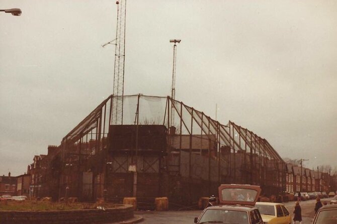 2 Hour Terror and Mural History Belfast taxi Private Tour - The Sum Up