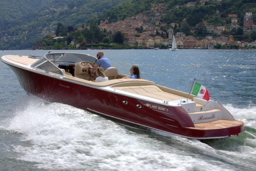 2 hour tour: Luxury motorboat for tours on Lake Como - Key Points