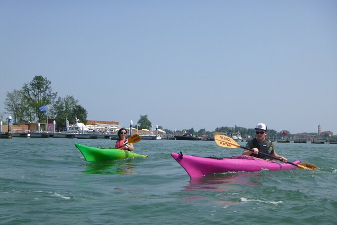 2 Hour Venice Canal Kayak Tour - Premium Experience by Day - Scenic Vistas Along the Canals