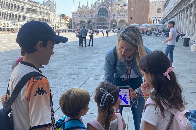 2-Hour Venice With Kids and Family Friendly Private Guided Tour - What the Tour Includes and What You Need to Bring