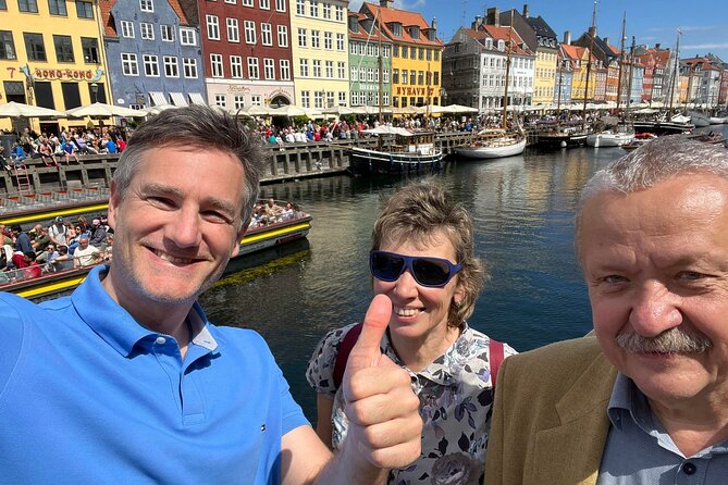 2-Hour Walking Introduction to Copenhagen and Its Main Sights - Meeting and End Points