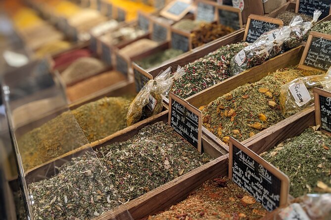 2 Hour Walking Tour in the Old Town of Antibes - Meeting Point and Start Time