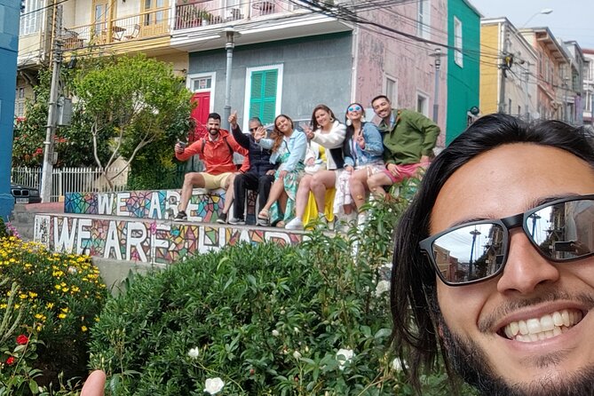 2 Hour Walking Tour in Valparaiso - Meeting and End Points