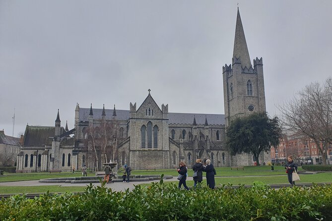 2 Hour Walking Tour of Dublins City Centre - Key Points