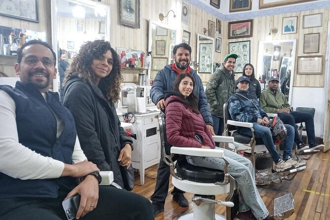 2-Hour Walking Tour of Yungay The Coolest Neighborhood in Chile - Engaging With Knowledgeable Guides