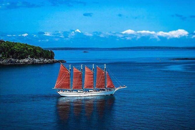 2-Hour Windjammer Sailing Trip in Maine with Licensed Captain - Key Points