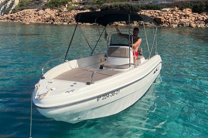 2 Hours Boat Rental in Santa Ponsa Without License - Snorkeling and Underwater Discoveries