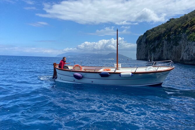 2 Hours Guided Sunset Tour of the Island of Capri with Aperitif - Practical Tips for Travelers