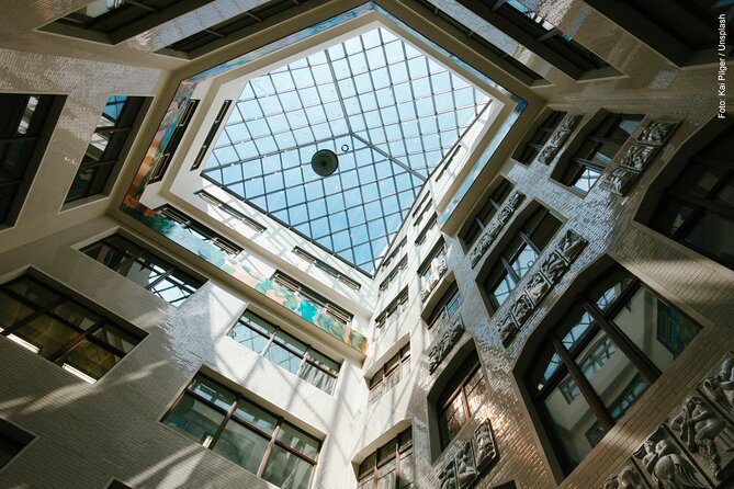 2 Hours Leipzig Exclusive: Private City Tour With Panorama Tower - Tour Features and Accessibility