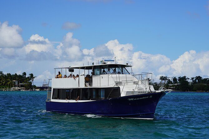 2 Hours Miami Private Boat Rental - The Sum Up