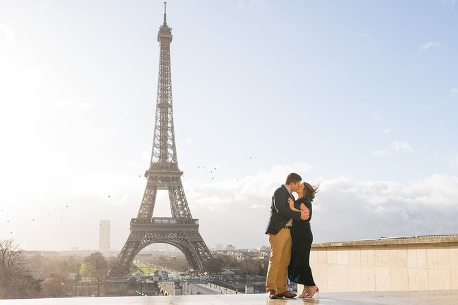 2 Hours Photoshoot tours at the Eiffel tower, Trocadero, Champ de Mars and more - The Sum Up