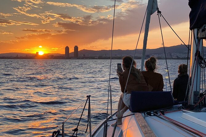 2 Hours Private Boat Trip With Open Bar - Guest Reviews and Ratings