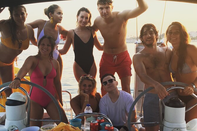 2 Hours Private Boat Trip With Open Bar - Frequently Asked Questions