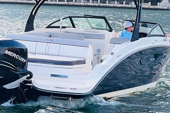 2-Hours Private Miami Boat Tour With Champagne - FAQs